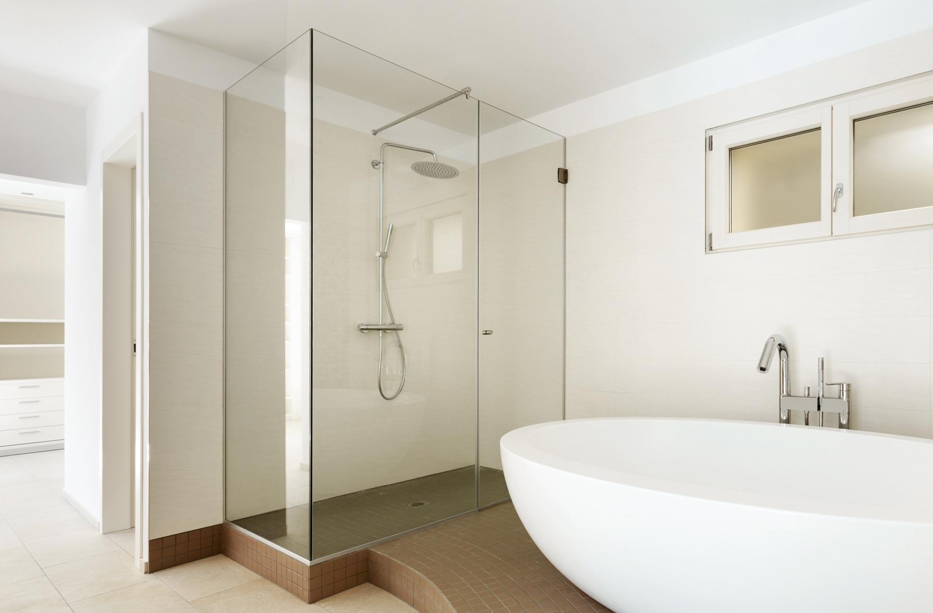 VSG Exklusiv Dusche ohne Dichtungen nach Maß | GLASPROFI24